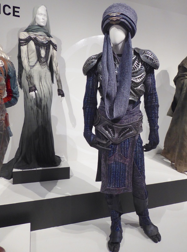 Hollywood Movie Costumes and Props: Sci-fi costumes from TV's Defiance ...