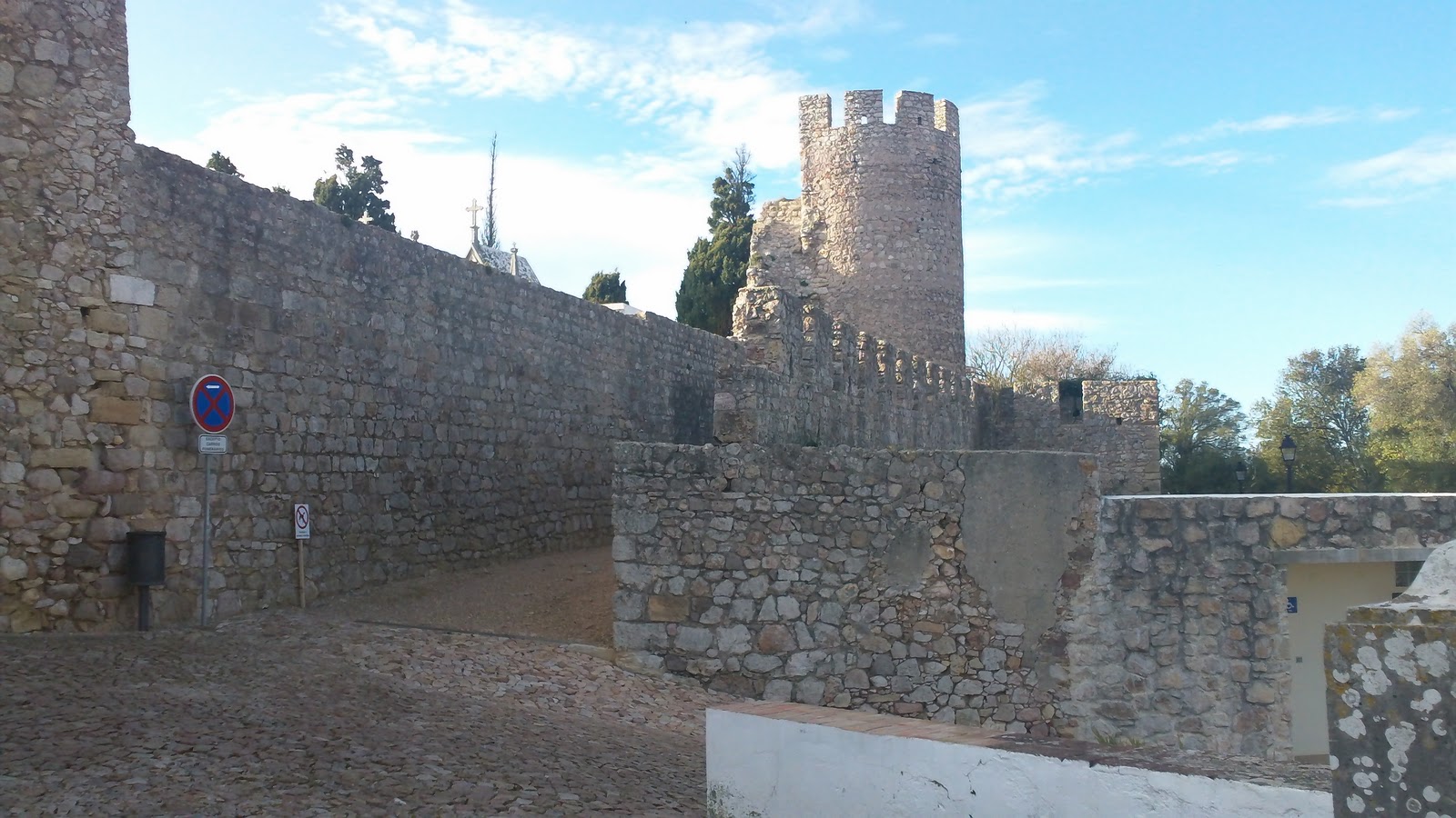 My Dancing Days: Castelo de Santiago do Cacém (Portugal)