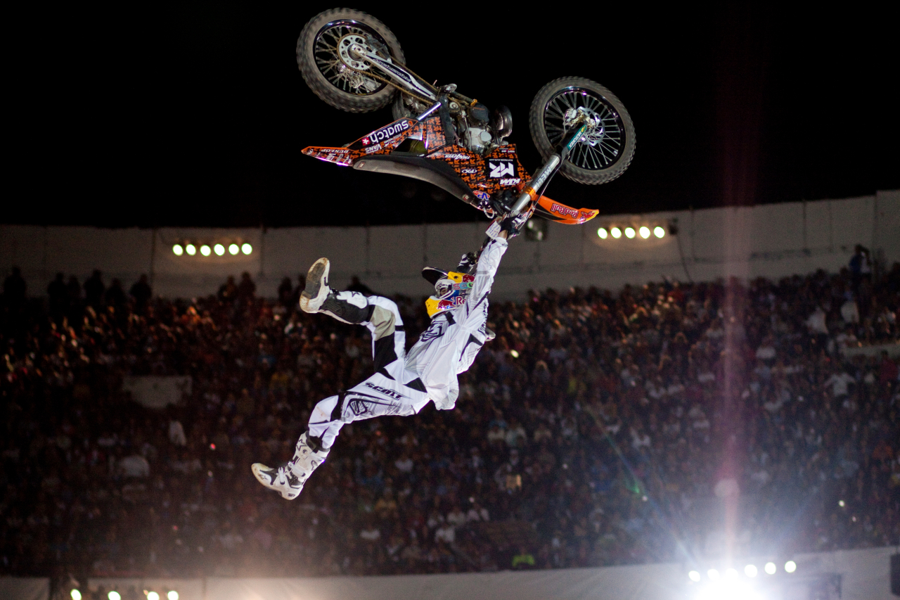 Red Bull X Fighter Wallpapers - Motorcycles Wallpapers