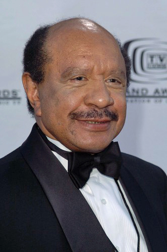 JEFFERSON'S SHERMAN HEMSLEY DEAD AT 74