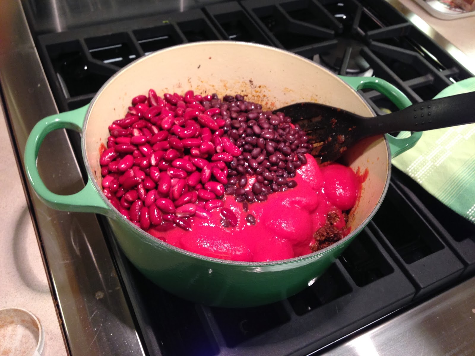 Soup Sunday: Spicy Chili - Emerald Erin