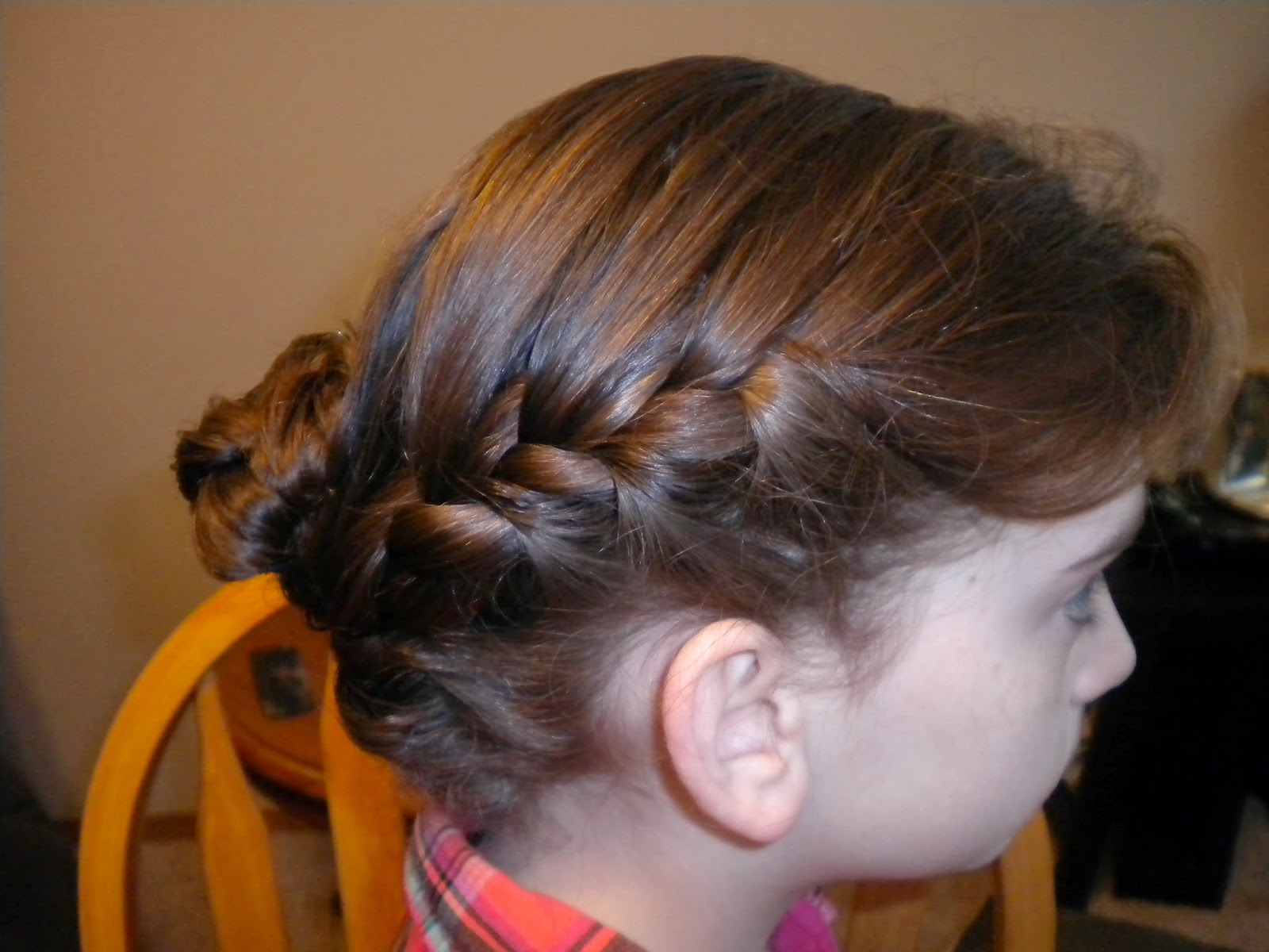 Crafty Chicky: One Sided French-Braid Bun