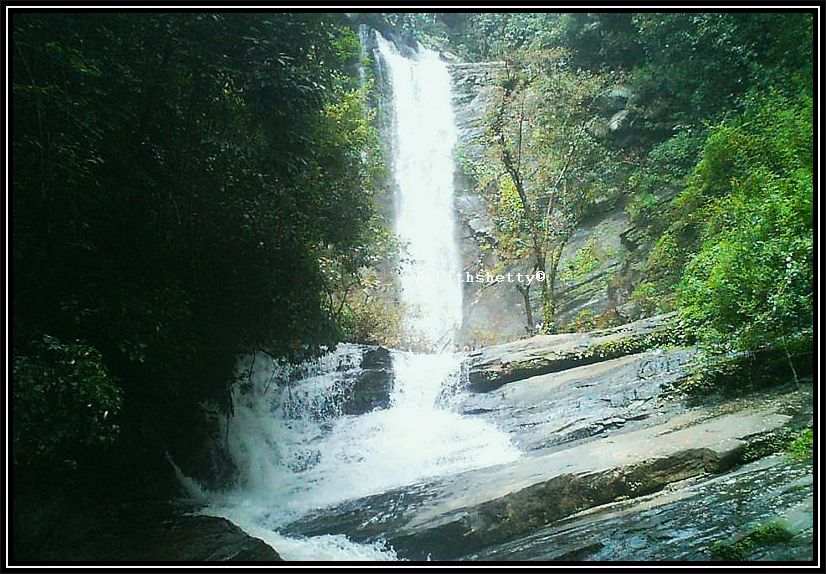 JOURNEY INTO DREAMS: Didupe Waterfall