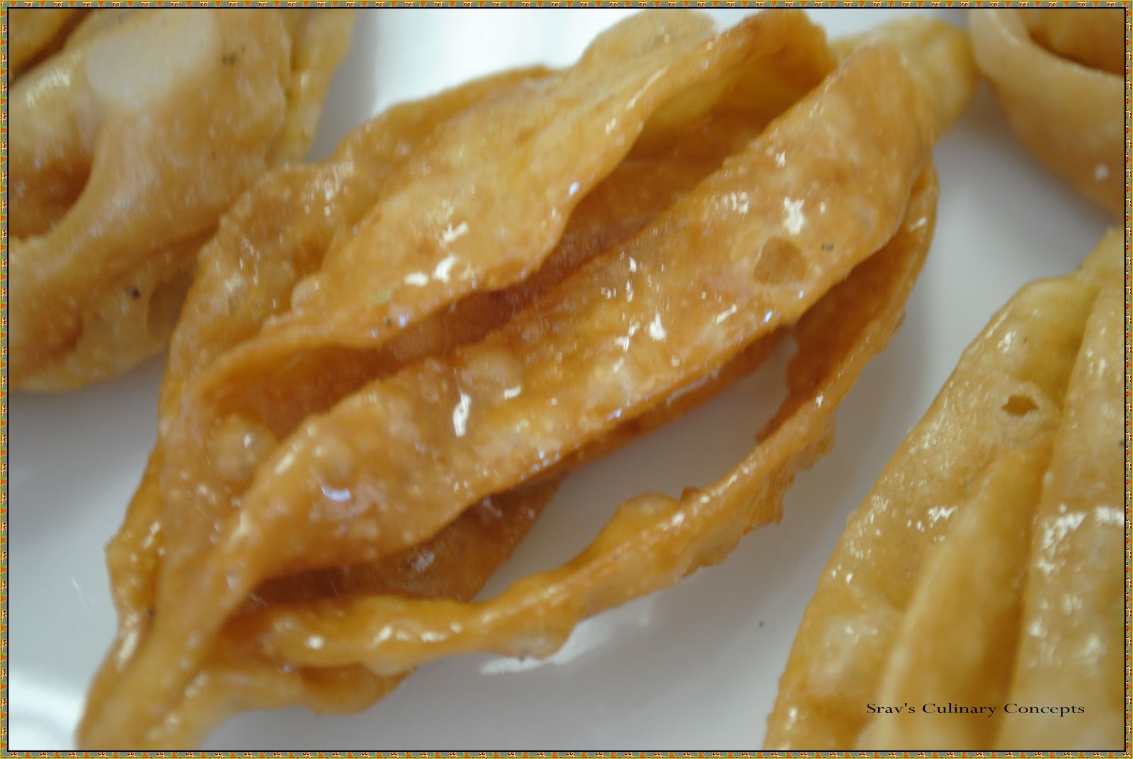 Srav's Culinary Concepts: Panasa Thonalu / Flower Kaaja