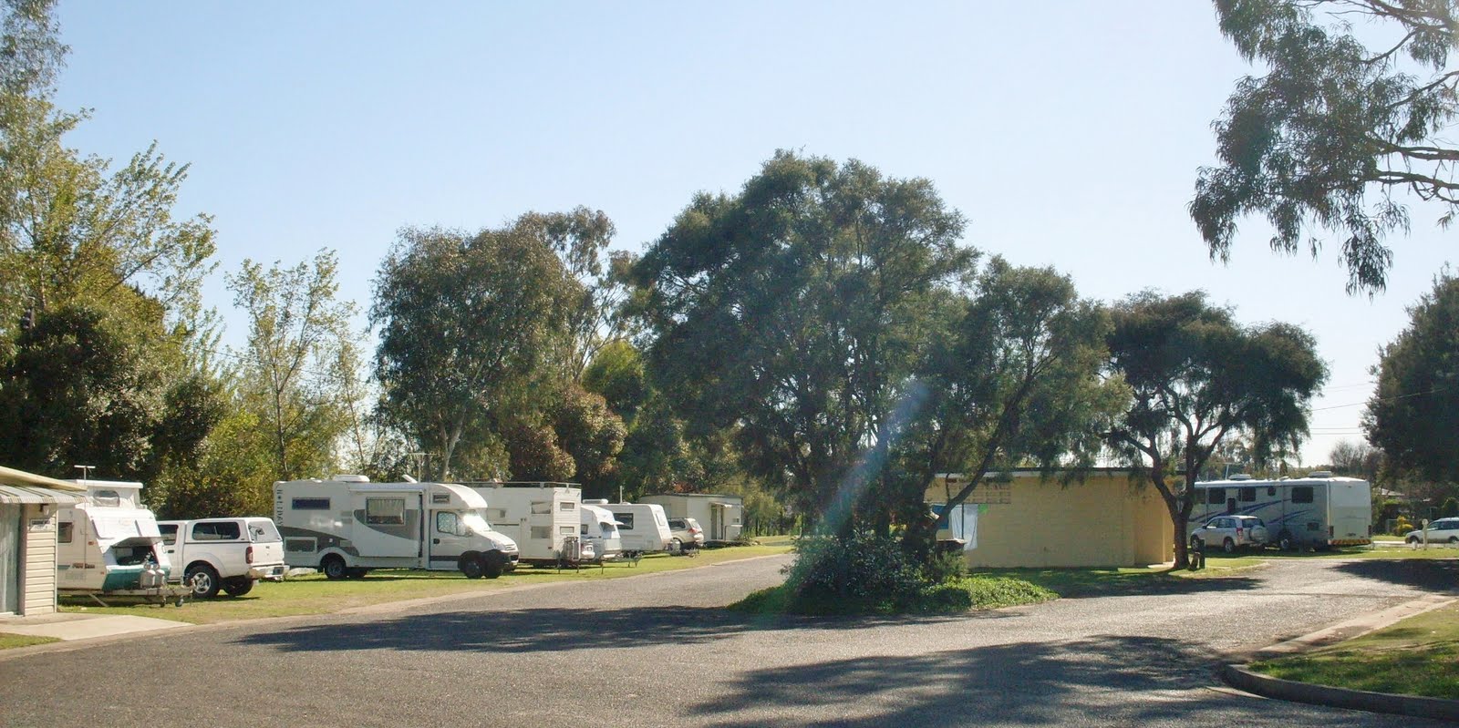 Bruce & Lesley's Travels: Parks and Camp Spots