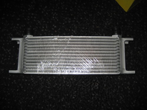 AC Cobra Build Dax 427: Oil Cooler & Boot Hinges