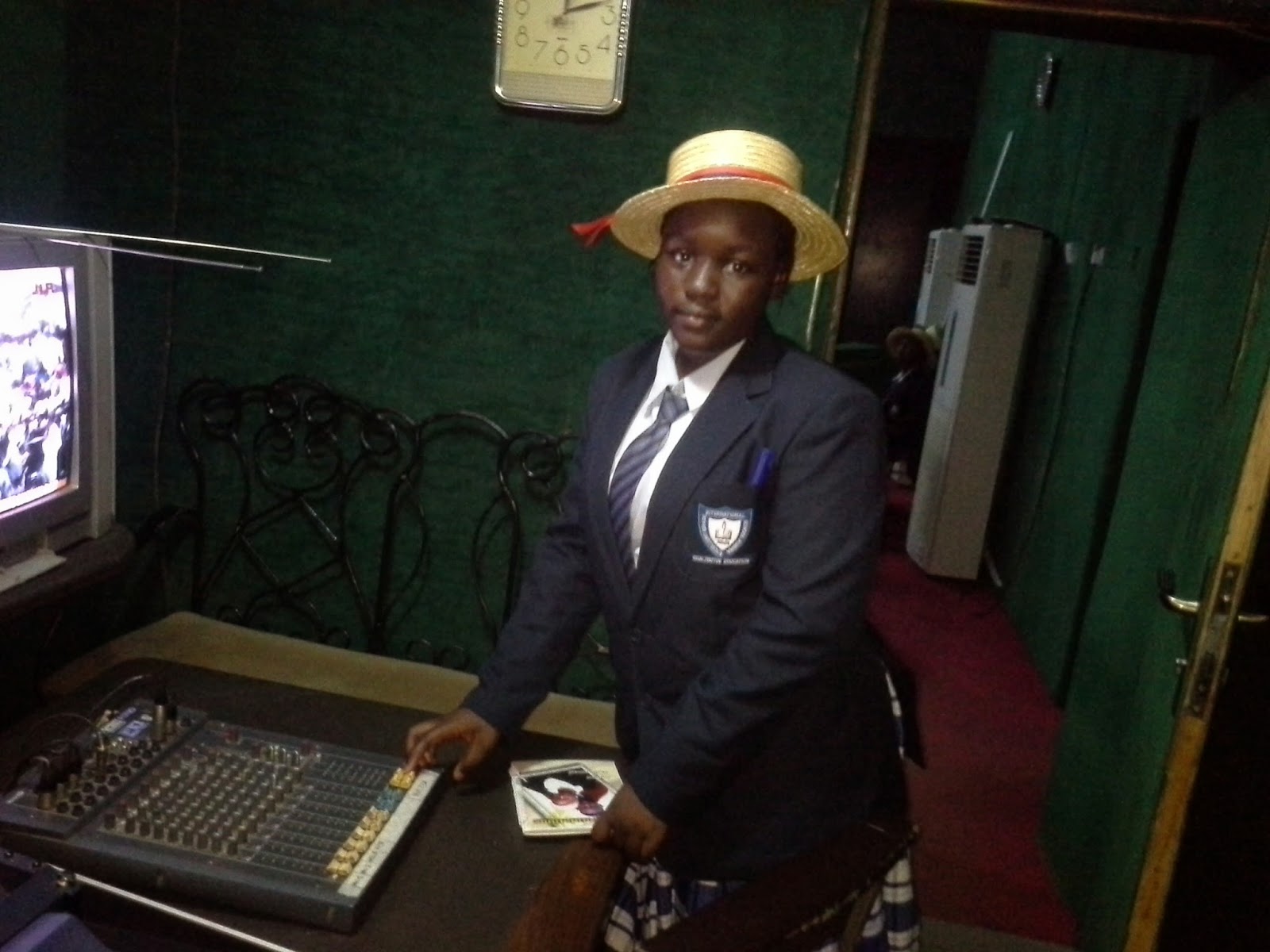 Excellent Grade Int'l School Multimedia Community: Excellent Grade Int ...