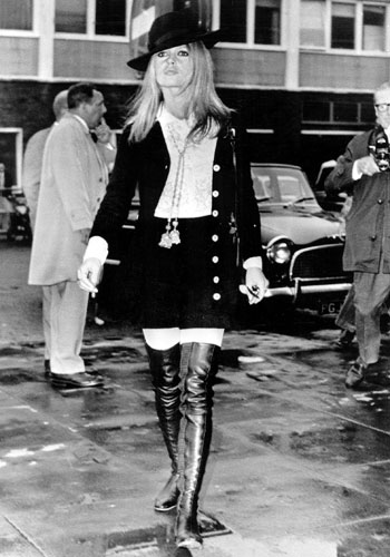 Dusty Petals: Style Icon: Brigitte Bardot