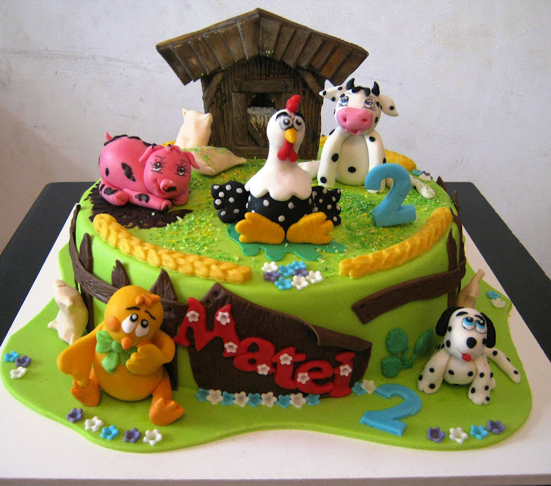 COMANDA TORT BUCURESTI: Tort cu animale domestice....