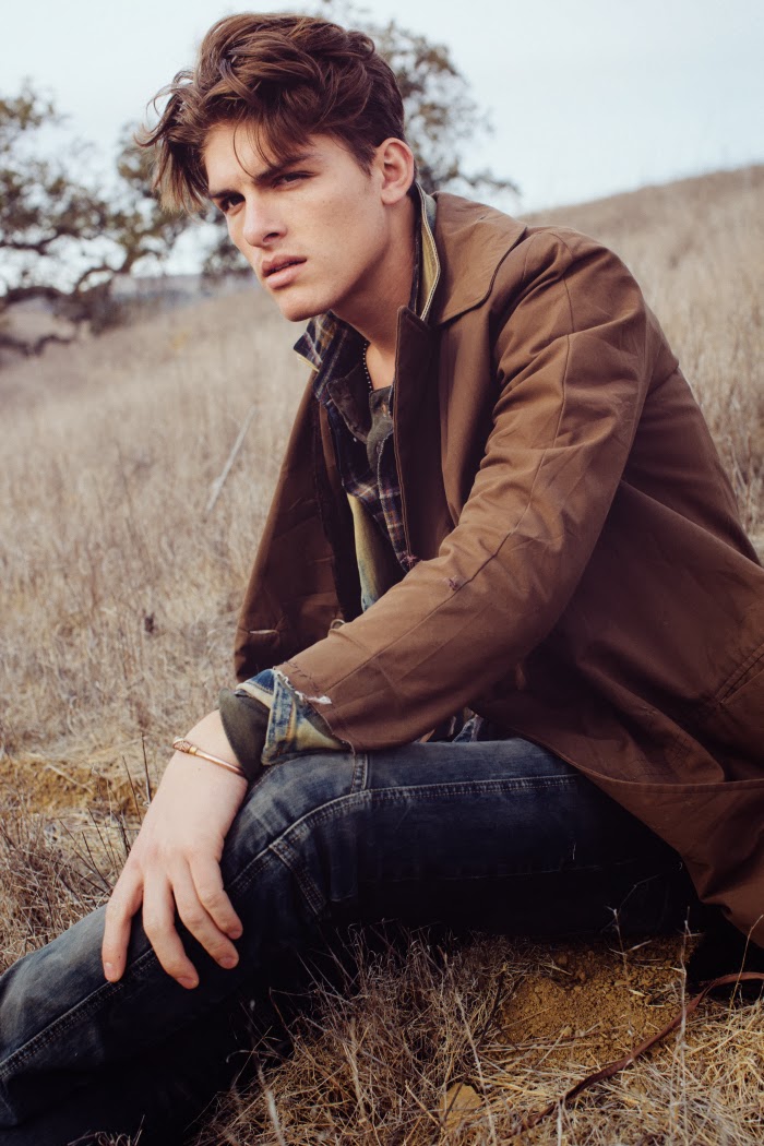 crunchylipstick: ‘The Dreamers’| Angelina Bordeaux, Tom Sheahan And ...