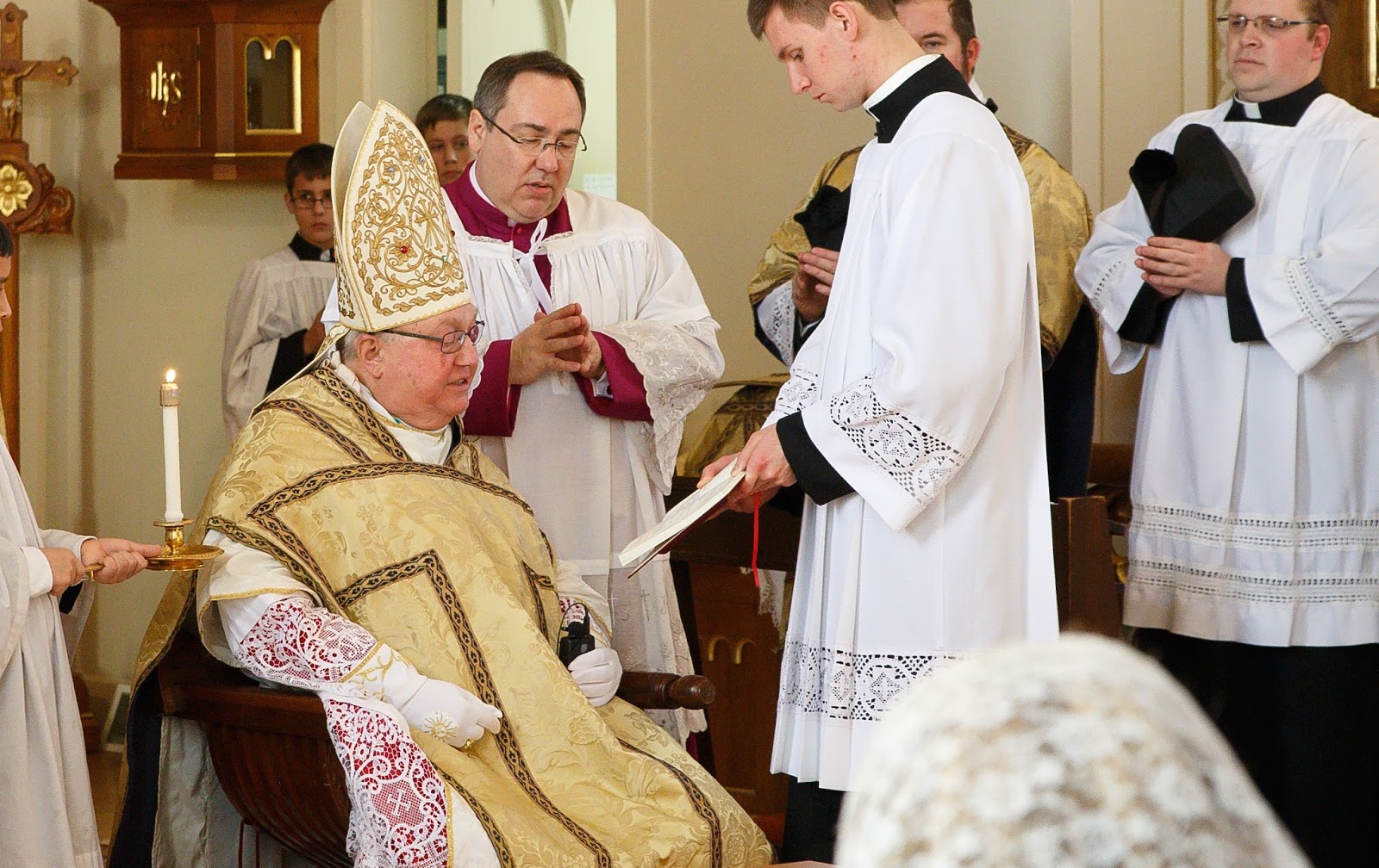 New Liturgical Movement: Nuptial Mass at the Throne - Madison, Wisconsin