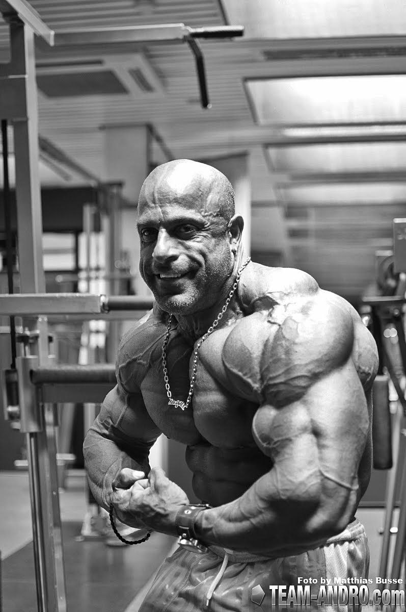 Michael Kefalianos: Back to the Greek