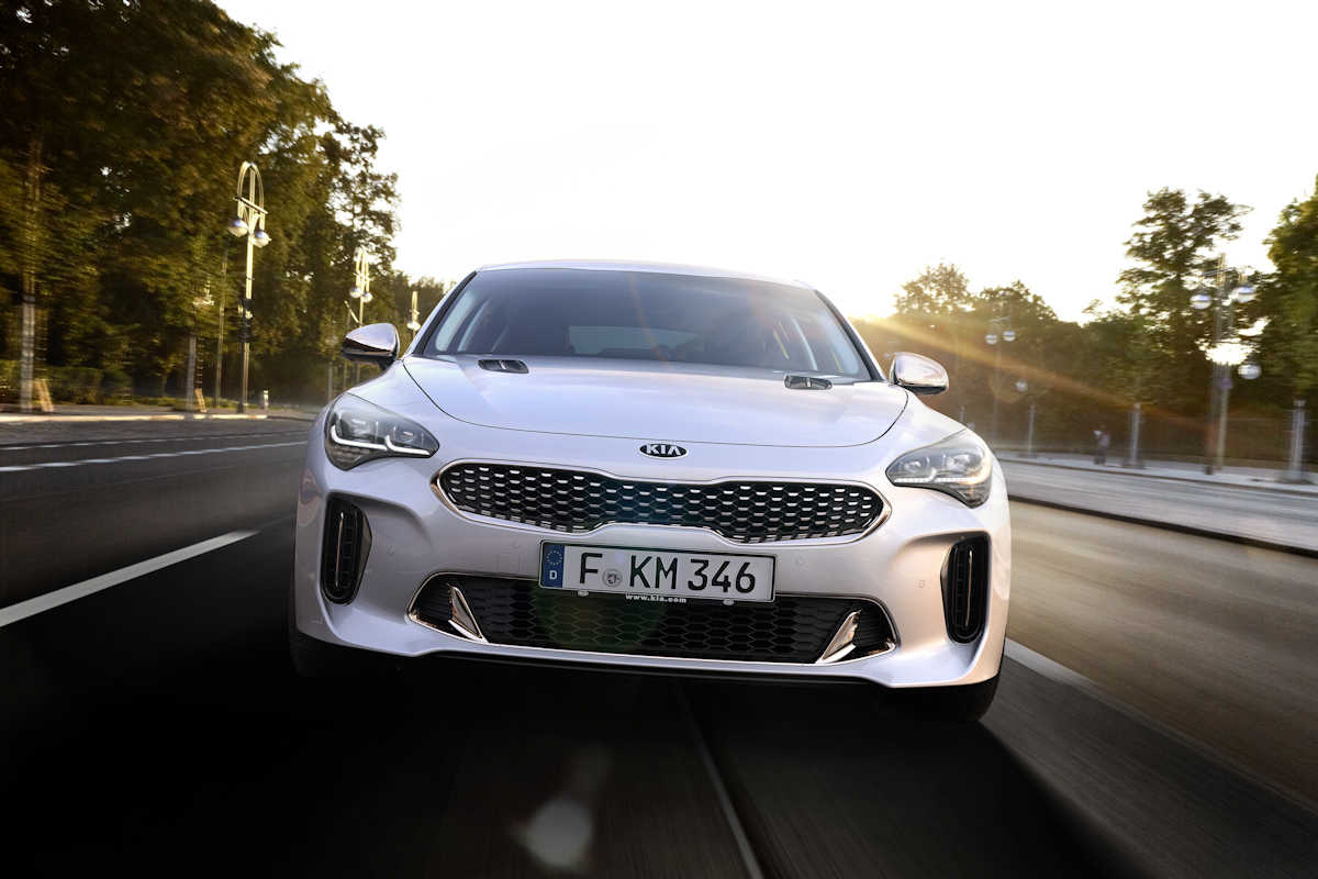 2018 Kia Stinger, Nissan Leaf are "Furthest Ahead of Its Direct ...