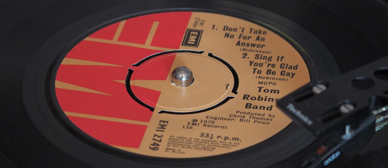 The Musical Box: Modigt av Tom Robinson Band