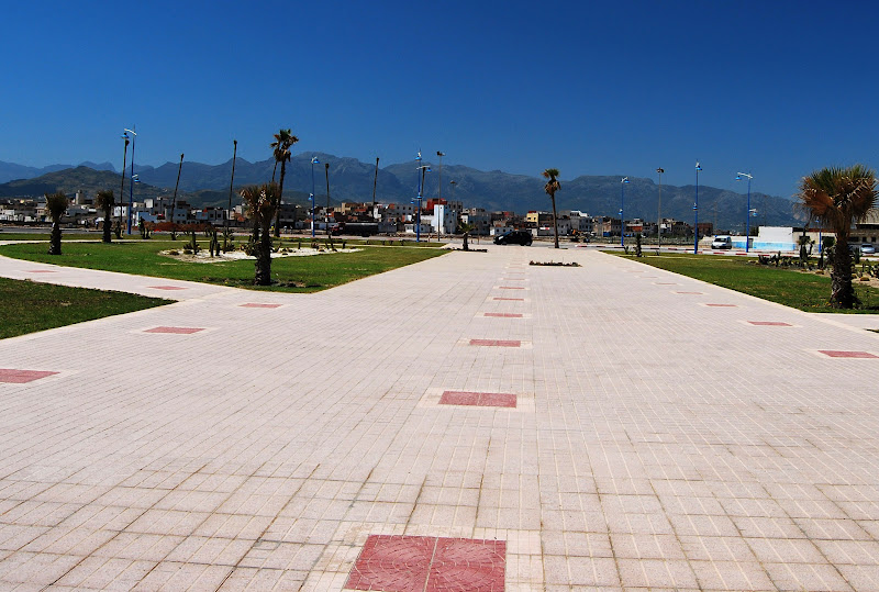 Cajón de I. Guijarro S.: RIO MARTIN -O- MARTIL (Marruecos)