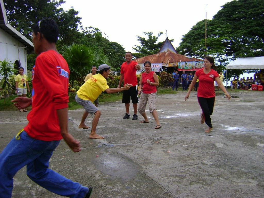 BISAYAPHILIPPINES: 27 Popular Cebuano Games