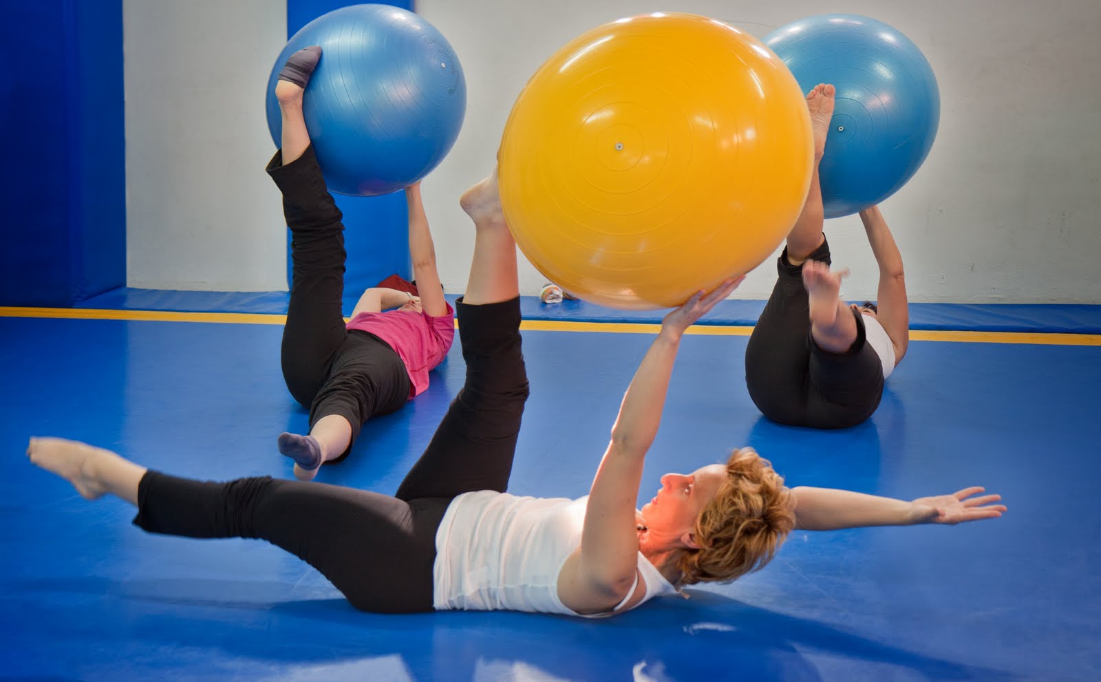 pilates y conciencia corporal: fitball