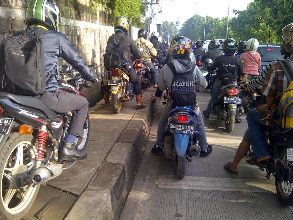 Jenis Pelanggaran Yang Paling Sering Dilakukan Pengendara Motor - blog ...