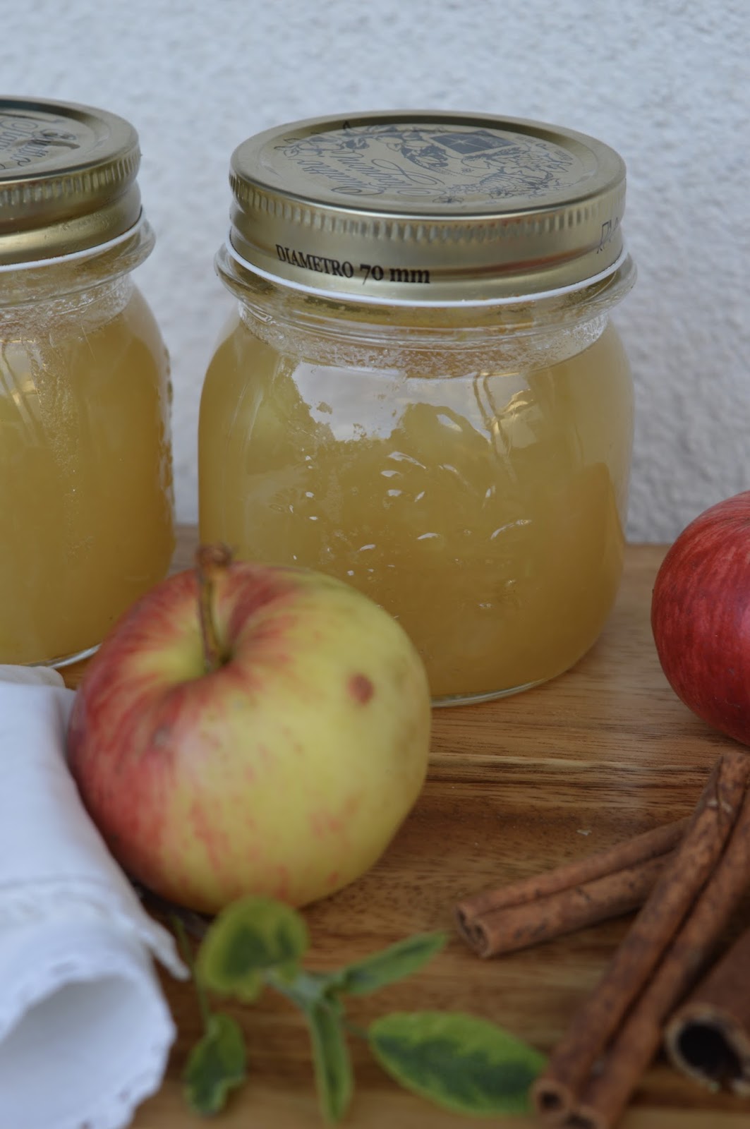 Viikonloppukokki: Salvialla maustettu omenahillo