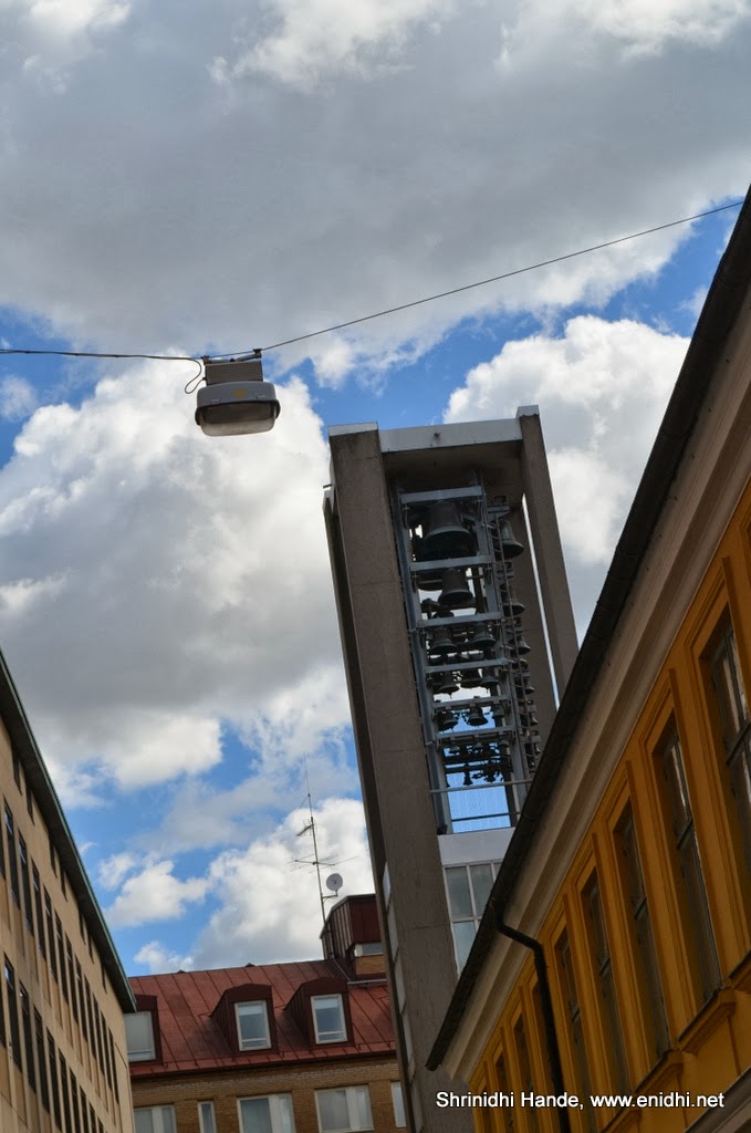 Hanging streetlights and signals in Copenhagen - eNidhi India Travel Blog