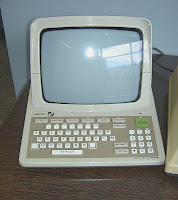 Le Minitel | Retour Dans Les Eighties