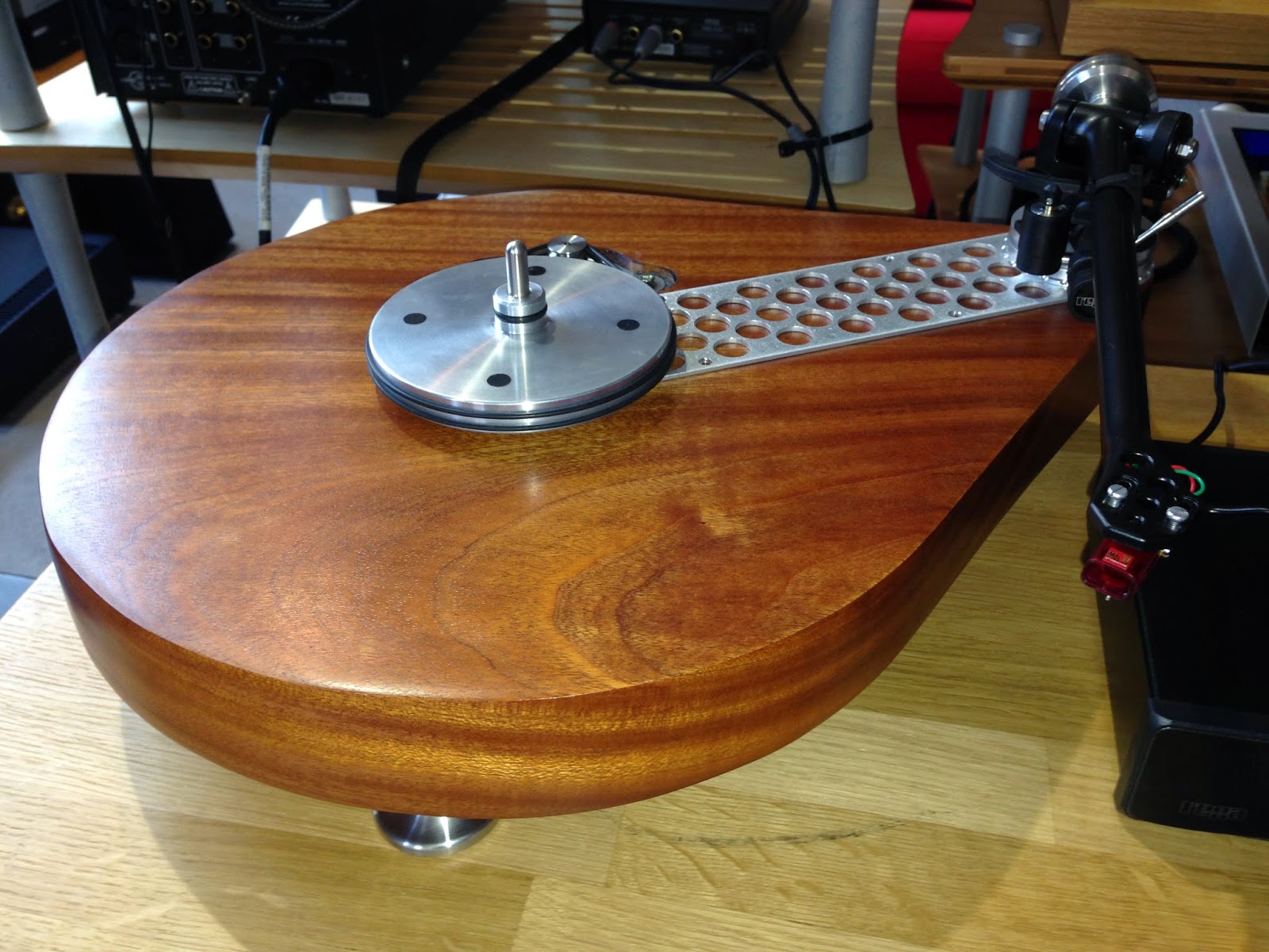 Enjoy life with LP's and Turntables: Alasdair's hardwood plinth DIY TT ...