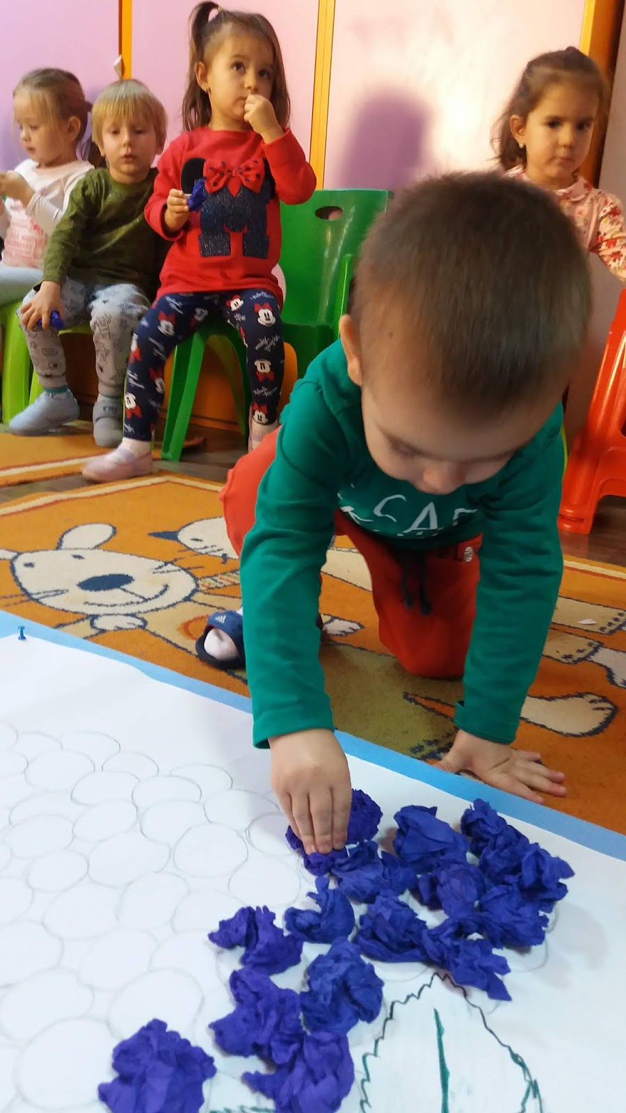 Grădiniţa Iris: Fructe de toamna