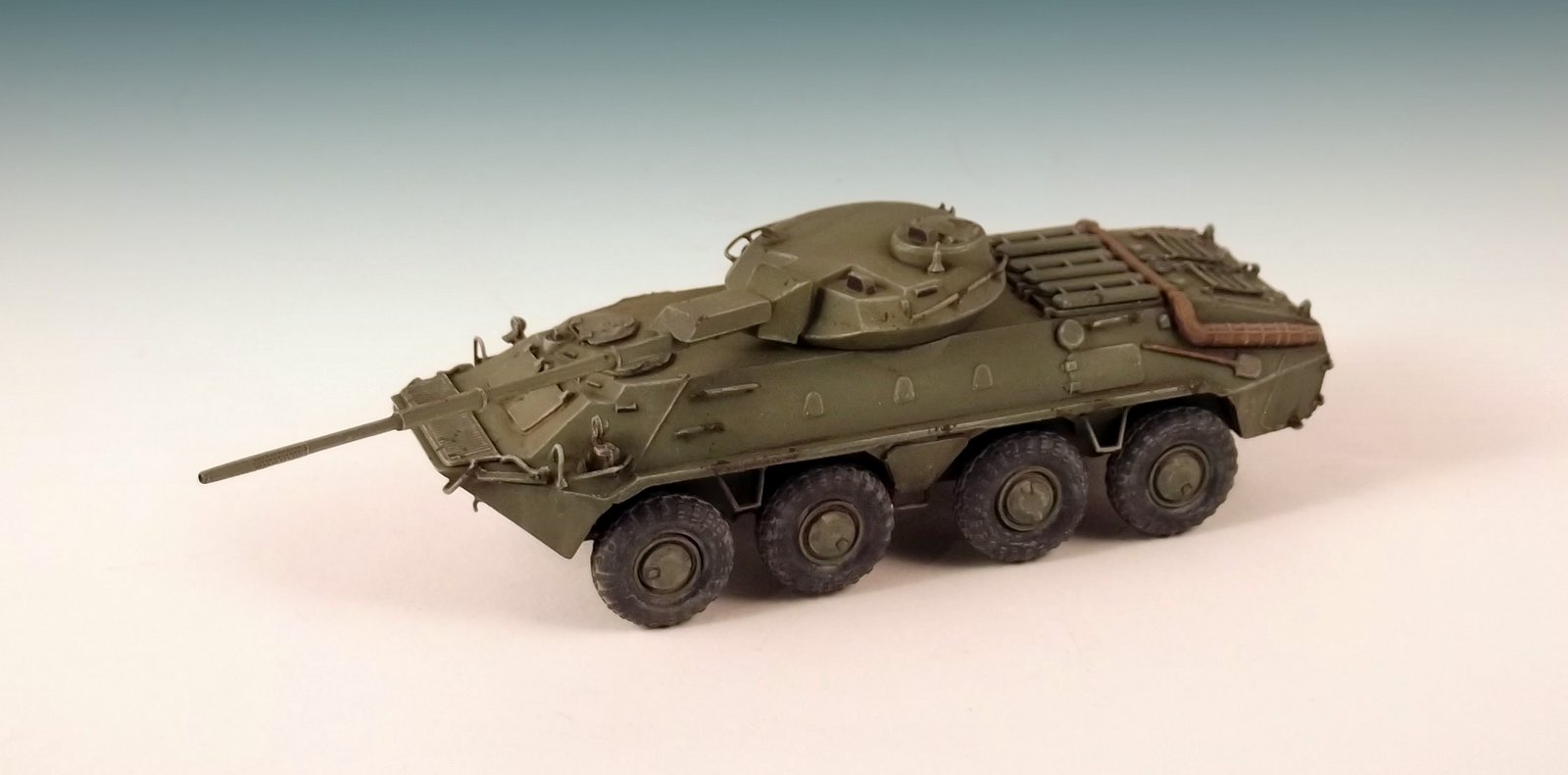 Gulumik Military Models: Tank hunter 2S14 Zhalo-S (STING) 1/72 - gallery