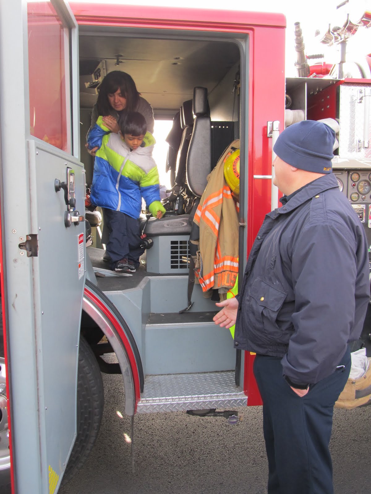 Mrs. Morgan's Kindergarten Class: Fire Department Visit