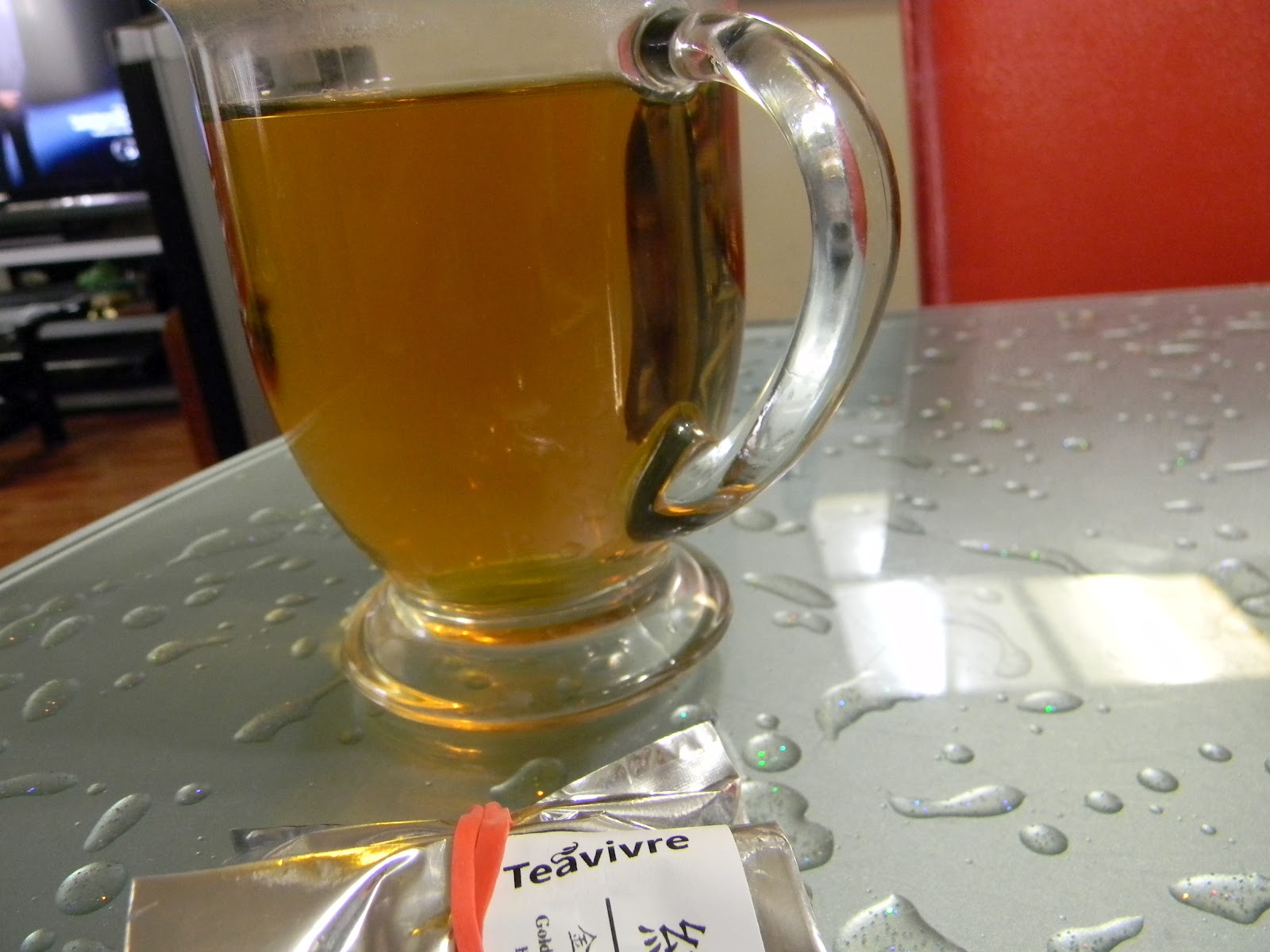 Tea, Food and Society: Golden Monkey Tea : "The Emperor's Finest"