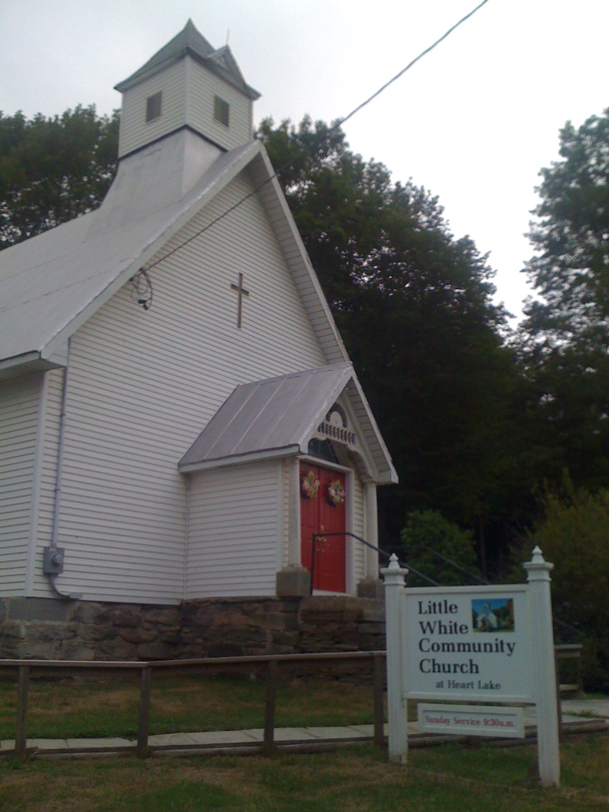 The Desperate Pastor Blog: The Little White Community Church