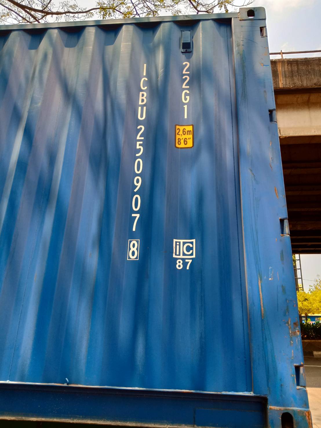 Spesifikasi jenis container dan bagian-bagiannya