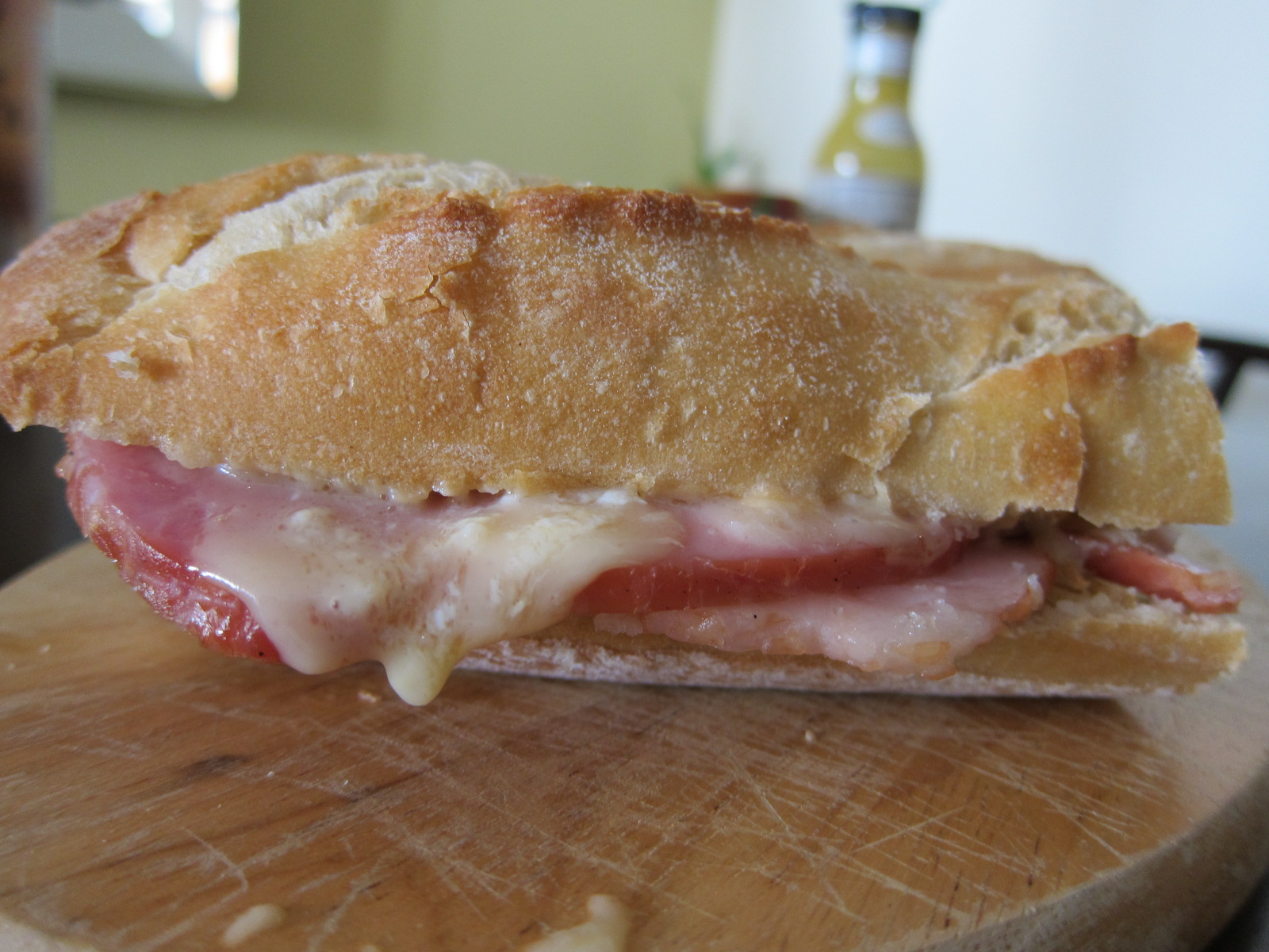 Jessica Choy: Recipe: Ham and Brie Sandwich