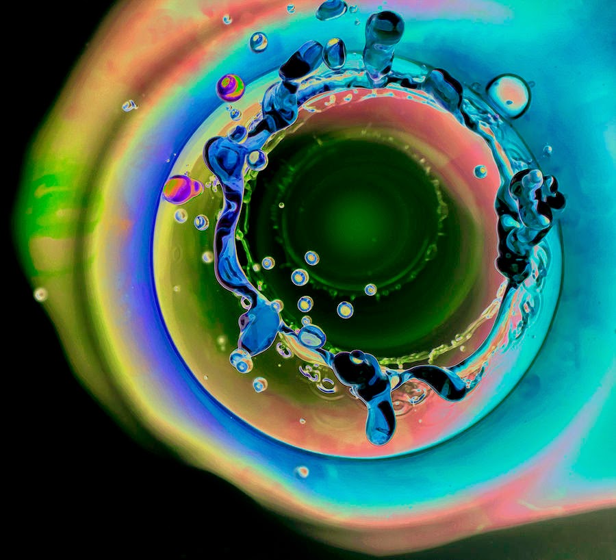 Solid Planet: Water Drop Art Photography Workshop by Michael Dykstra