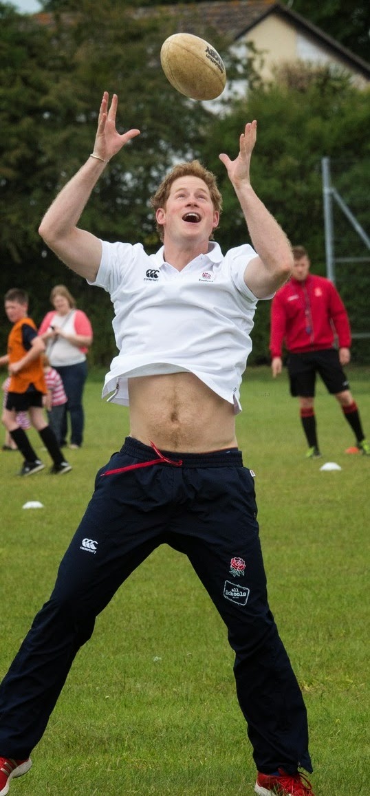 VJBrendan.com: Prince Harry Plays a Rugby Game With Children at Inspire ...