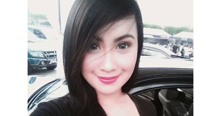 bikini girls-beautiful bikini girls-bikini girls photos: Xena V. Aujero Sexy Asian Car Show Girl ...