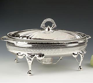 Kitch 'n' Chic: QUEEN ANNE Silver Plated Casseroles Tableware