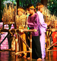 Angklung | Traditional Music instruments