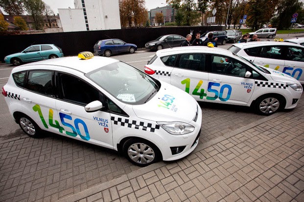 English Lithuania: Transport in Vilnius: TAXI