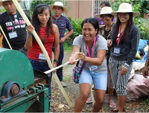 Capiz, Aklan folks train on fiber prod’n