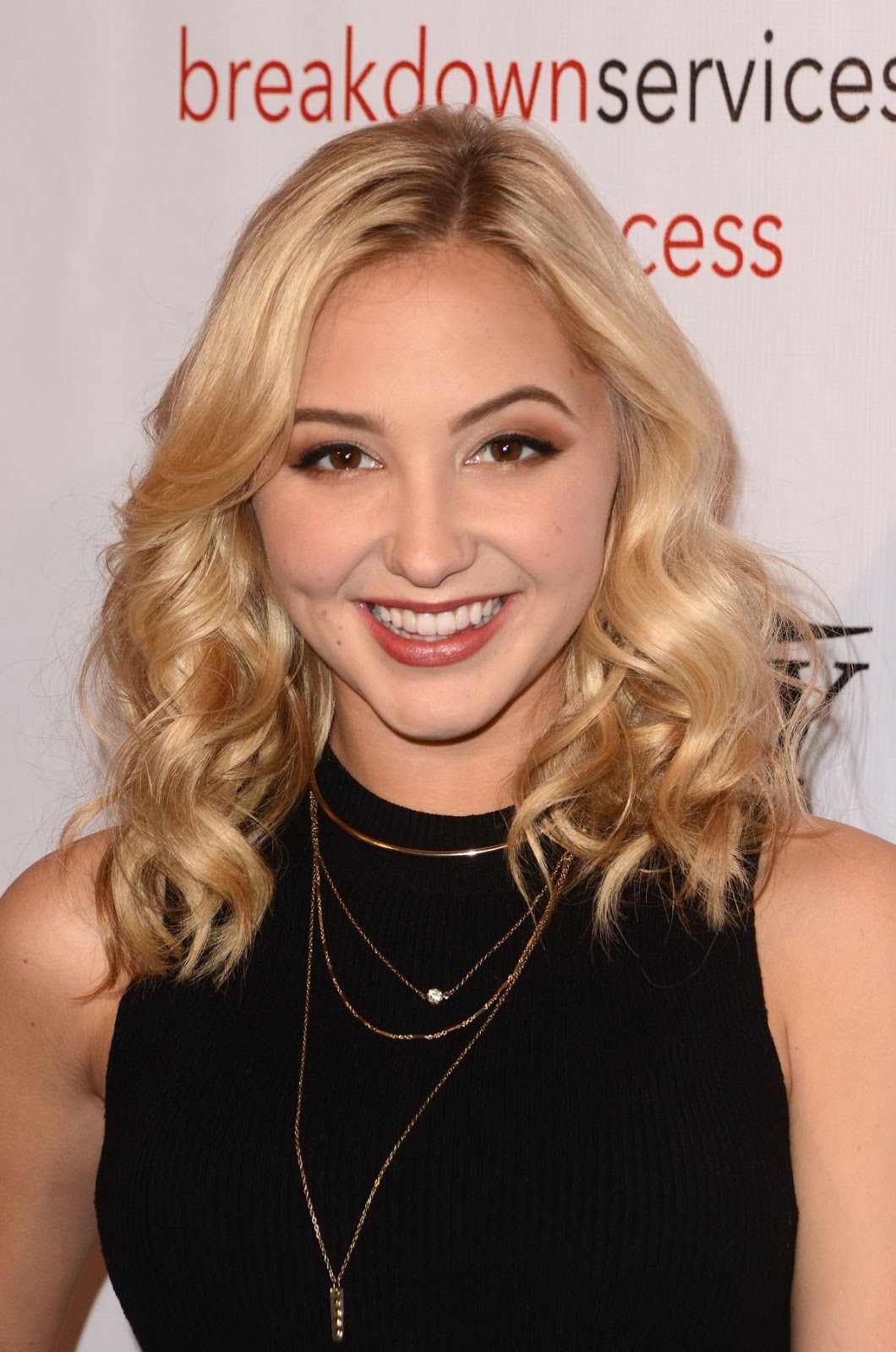 Starlet Arcade: Audrey Whitby