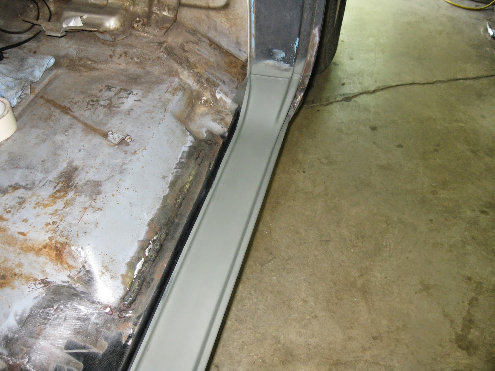 CHEVY C10: DS Rocker Installed