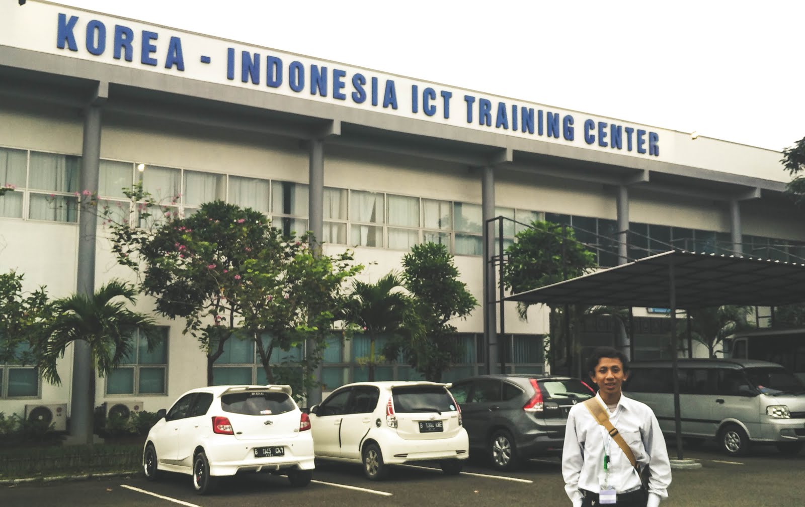 Mencoba Megahnya Pusat Pelatihan BPPTIK Cikarang - LunarV2 Trip