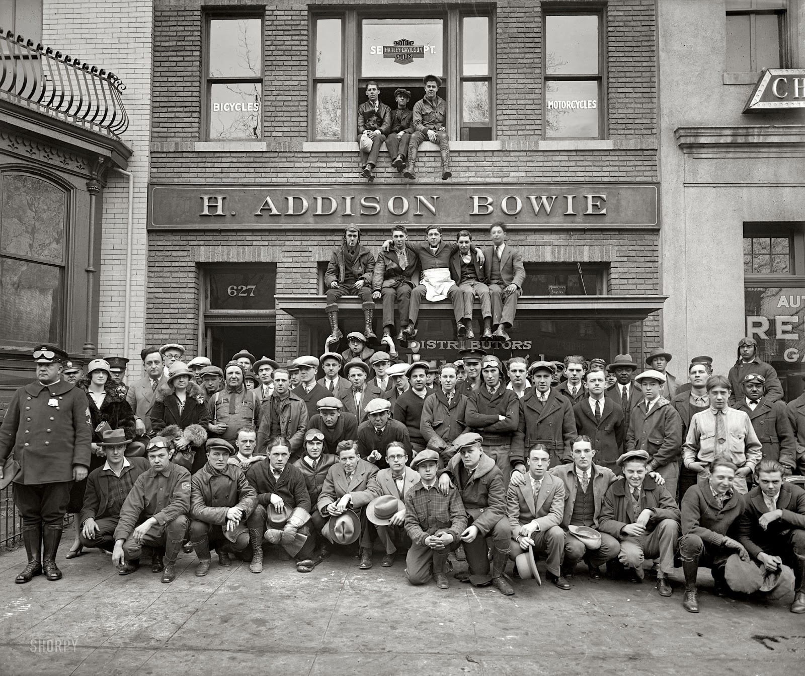 BUBBLE VISOR: Shorpy