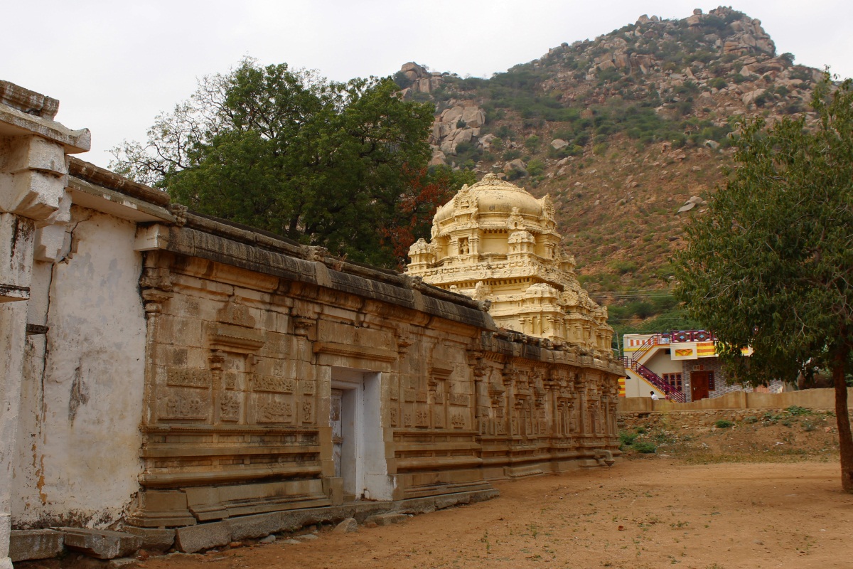 Journeys across Karnataka: Yogi Rama Swamy Temple, Penukonda