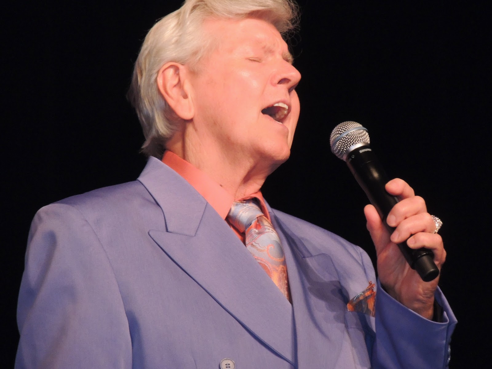 The Vinyl Word: Long Island Doowop weekend - photos from day 1