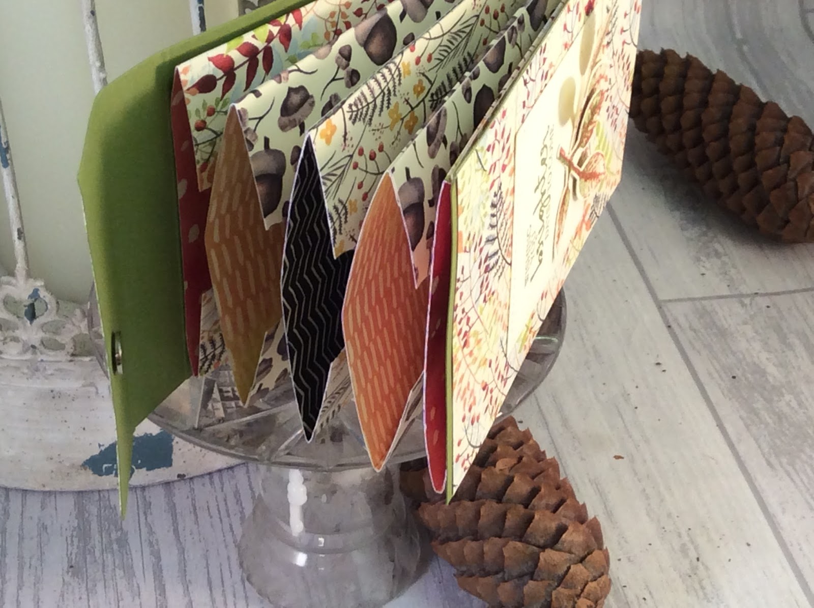 KraftingK: Painted Autumn accordion book/box
