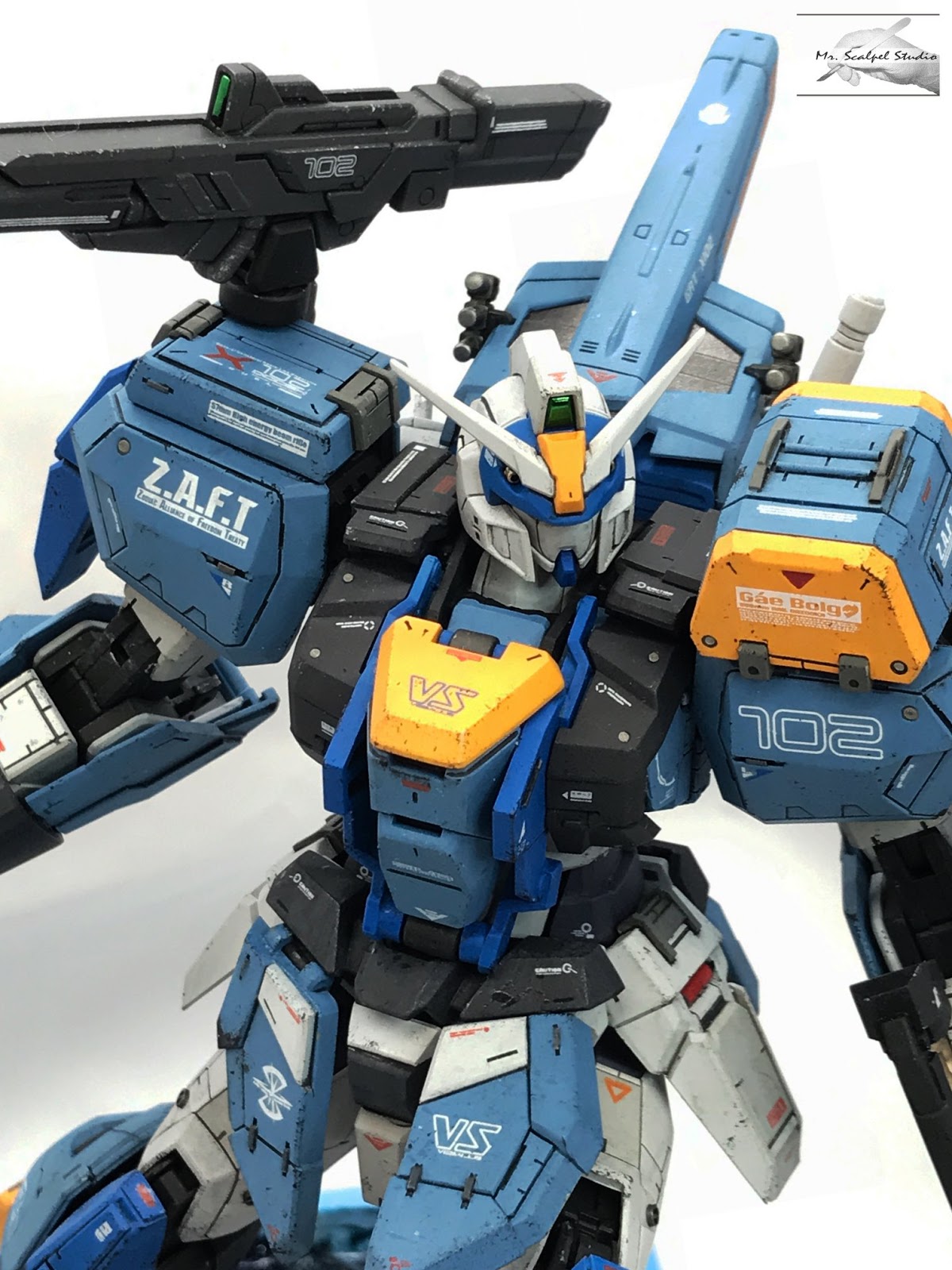 Custom Build: MG 1/100 Duel Gundam Assault Shroud + Diorama