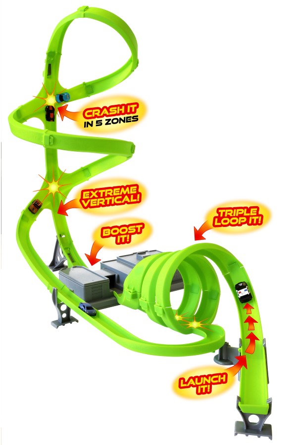 Chez Maximka: Boys and their toys: Nano Speed Super Vert Crash set (review)
