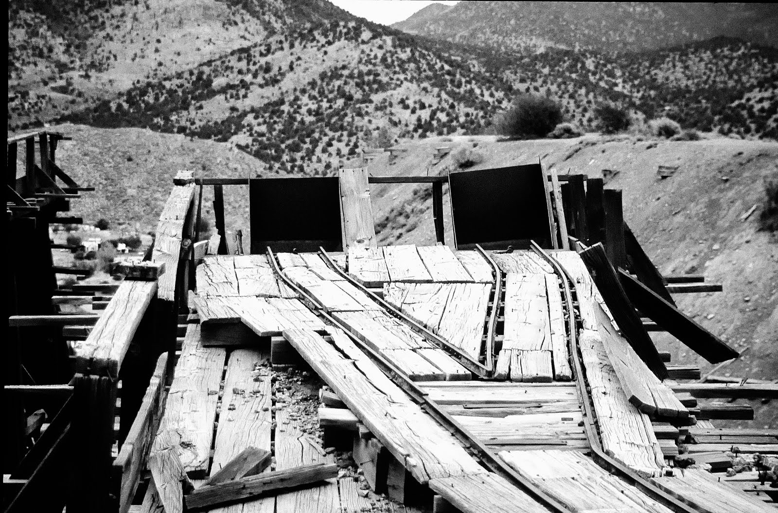 The Old Cowboy and Photography: The Eagle and Bluebell, Eureka, Utah